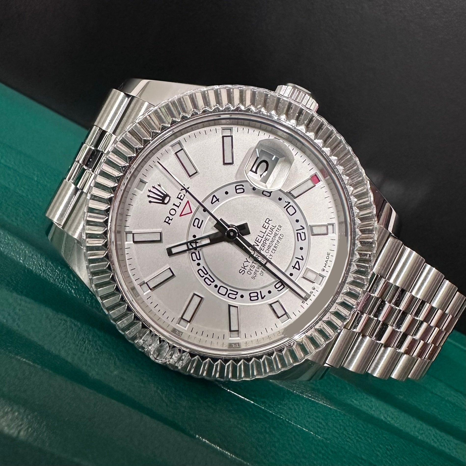 Rolex Sky-Dweller REF. 336934 – Nautilus Watches